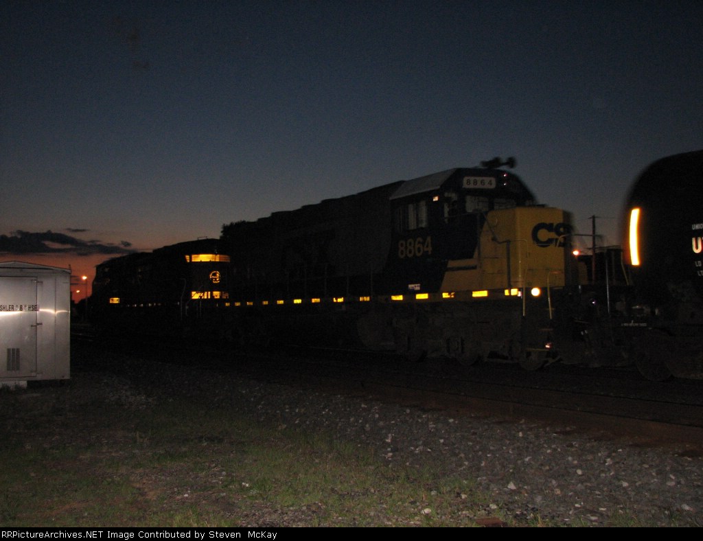 CSX 8864